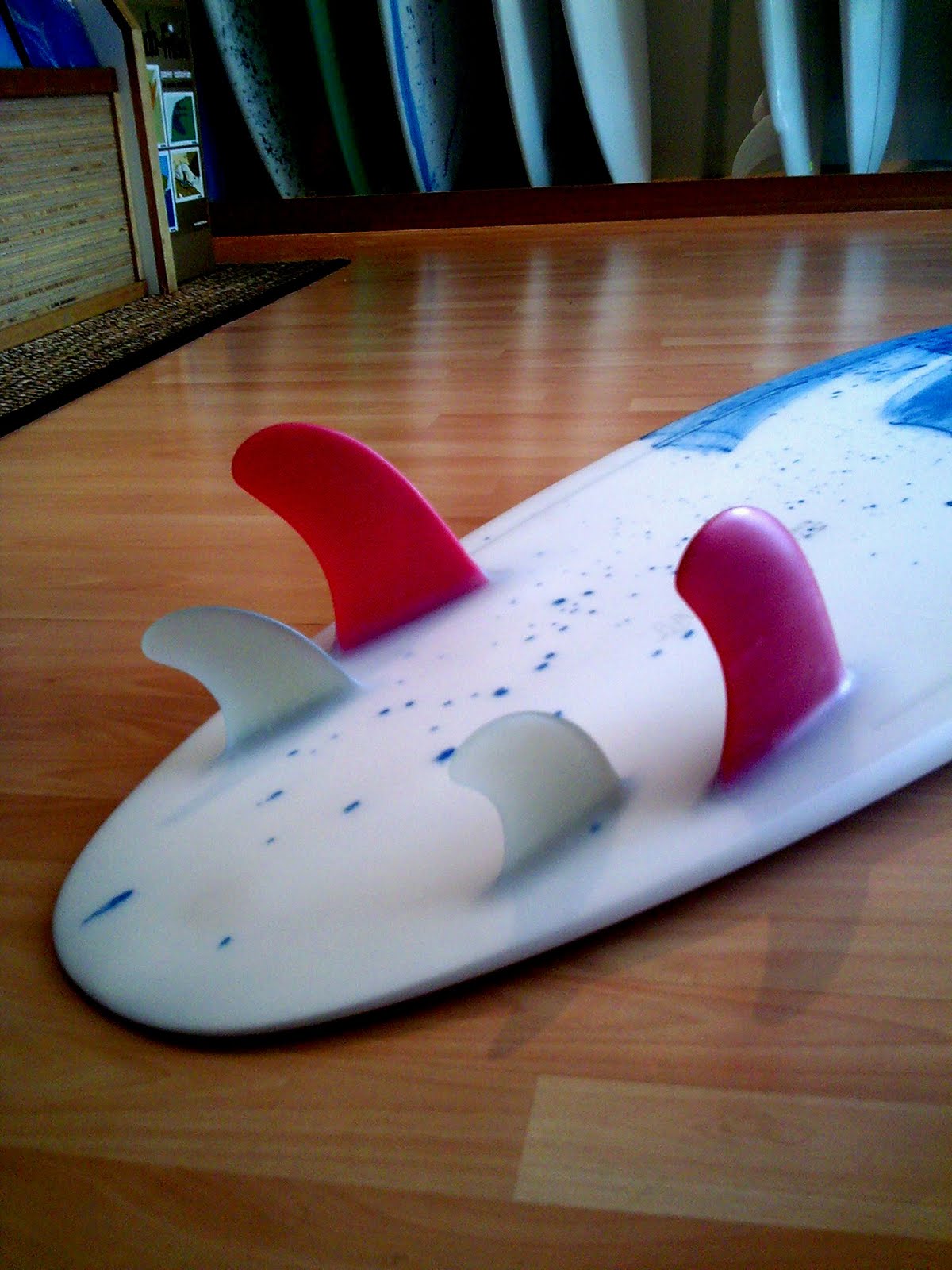 Twin fin placement distance off rail - General Discussion - SWAYLOCKS